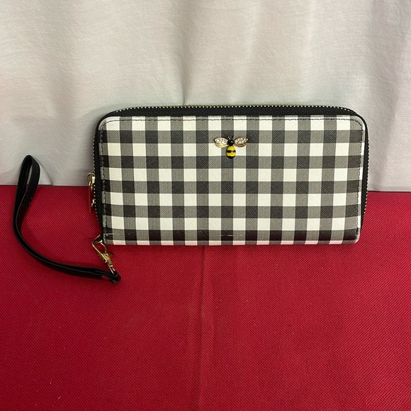 Claire's | Bags | Claires Zip Up Wallet Black White With Bee Emblem ...